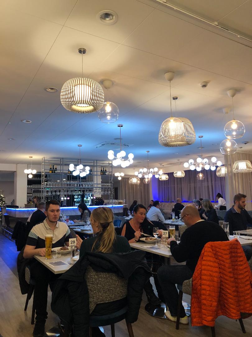Spotlight Bar and Restaurant – Motorpoint Arena | Jeremy's Food Tour